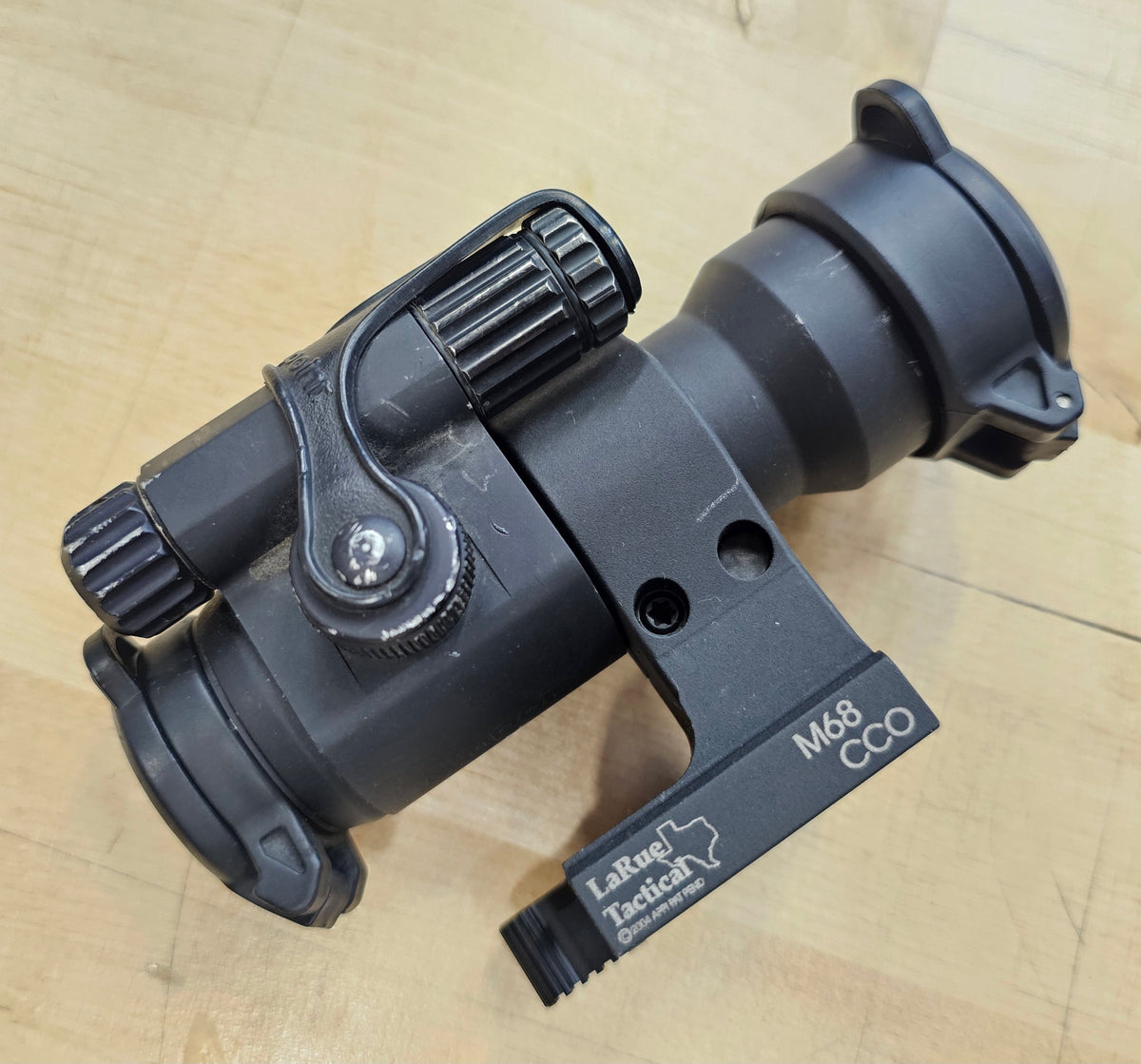 Aimpoint Comp M2 in Larue Tactical LT150 QD Mount – A&A Tactical